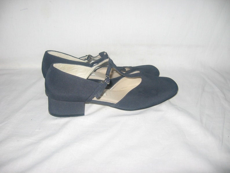 Vintage Connie Fabric Upper Balance Man Made Dark Blue Buckled Low Heel ...