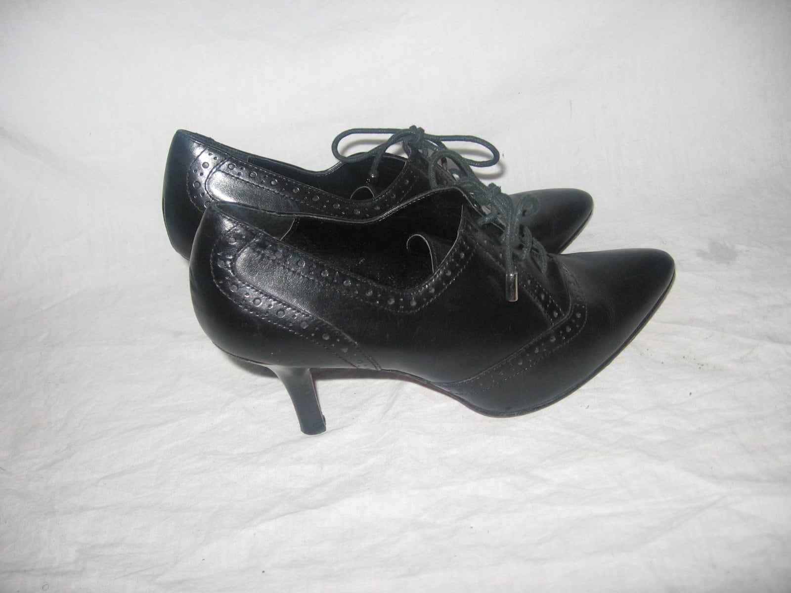 Vintage Circa Joan DH Harding Black Classic Laced Perforated Leather ...