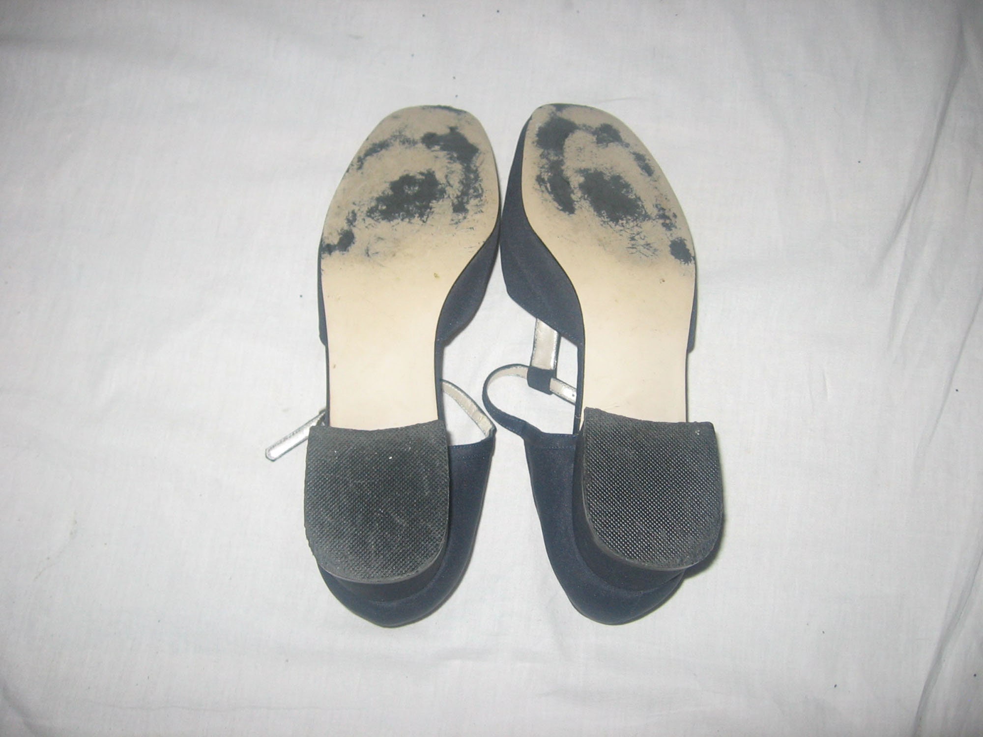 Vintage Connie Fabric Upper Balance Man Made Dark Blue Buckled Low Heel ...