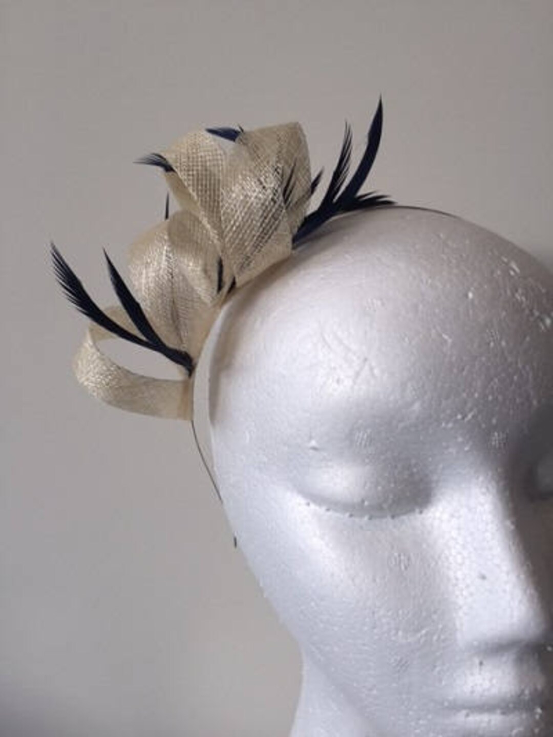 Cream Loop Fascinator With Navy Feathers on a Metal Headband. Stunning ...