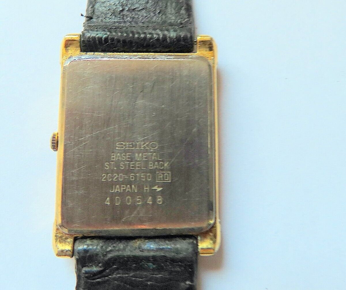 Lot 9 Vintage Watches, 2 Seiko, Gucci, Nivrel, Mondu, Milan, Davidov ...