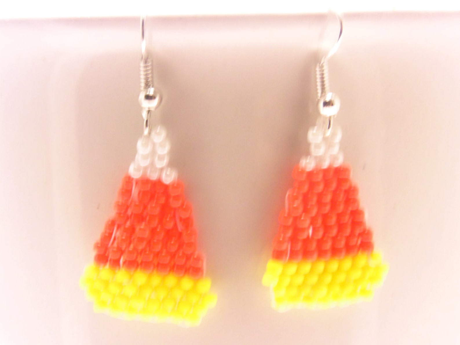 Candy Corn Earrings Halloween Earrings Beaded Halloween - Etsy