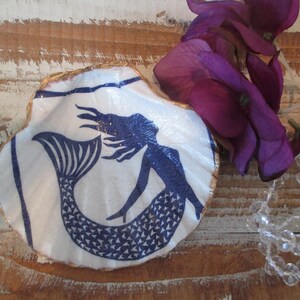 Decoupage Scallop Shell Ring Dish: Swimming Mermaid Beach Decor - Etsy
