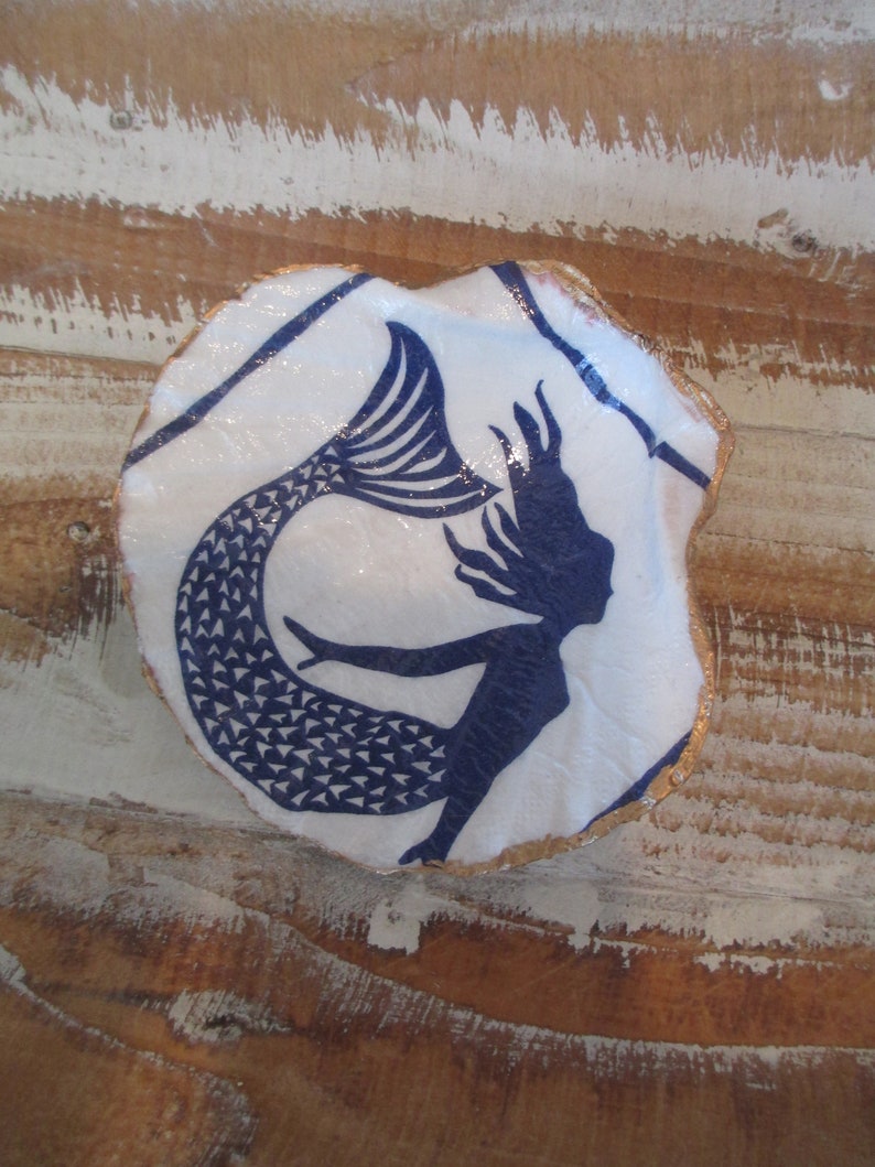Decoupage Scallop Shell Ring Dish: Swimming Mermaid Beach Decor - Etsy