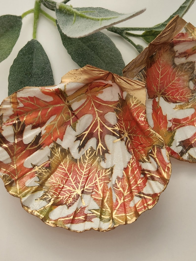Fall/autumn Leaves Decoupage Seashell Trinket Dish Ring - Etsy