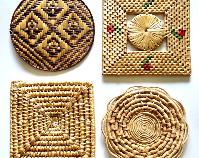 Vintage Woven Straw Trivets/ Pot Holders Set of 4 Intricate - Etsy