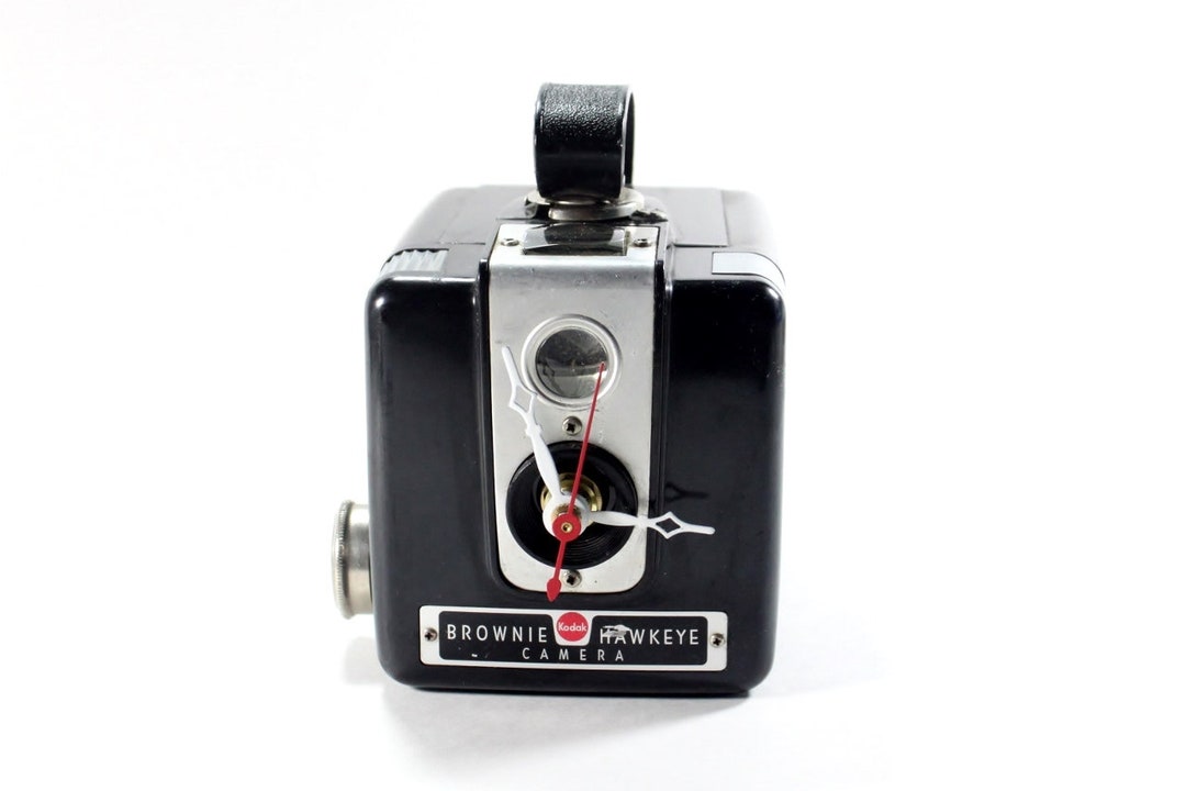 Vintage Brownie Hawkeye Camera Clock: Upcycled Desk Decor - Etsy