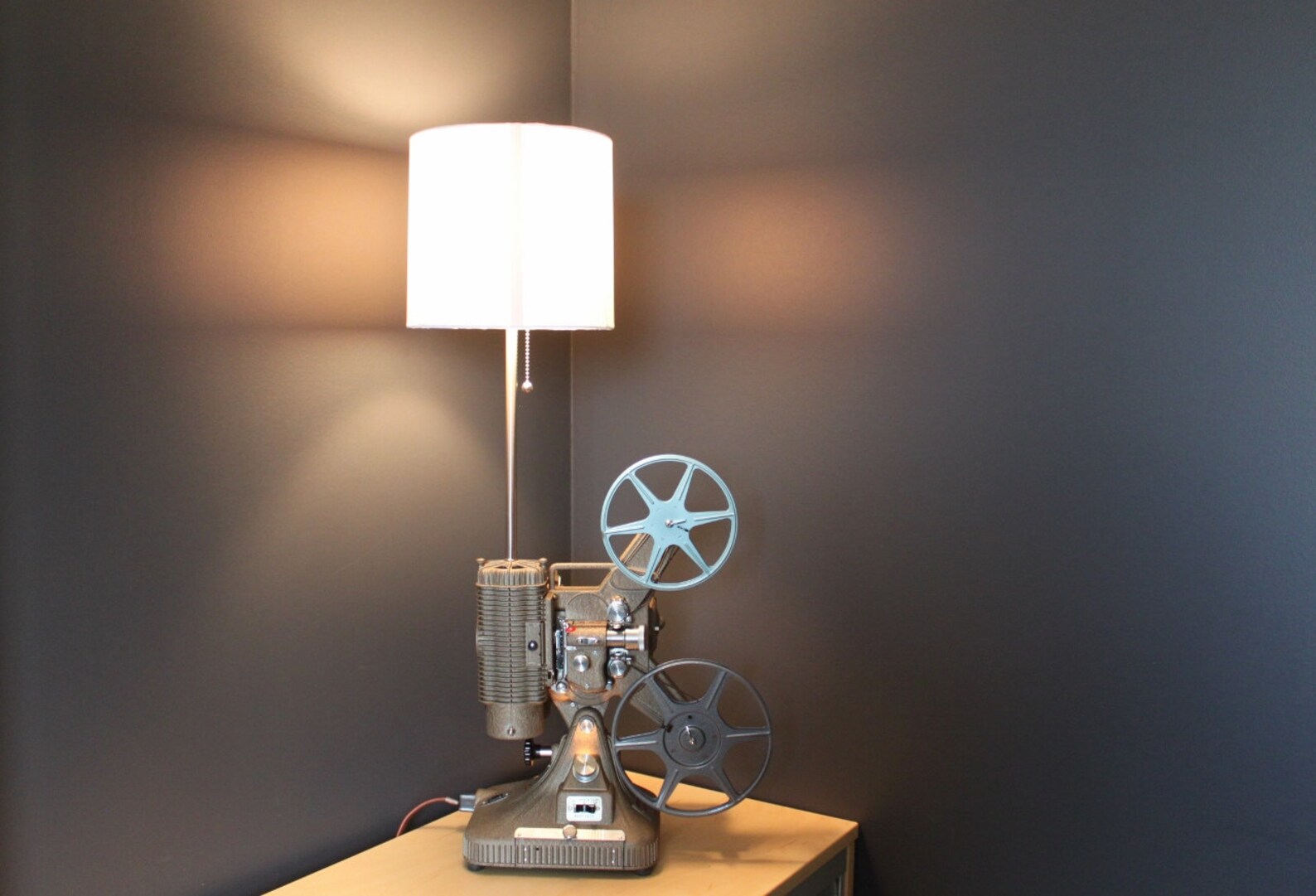 Vintage Table / Desk Lamp, Keystone Projector Lamp, Hollywood & Movie ...