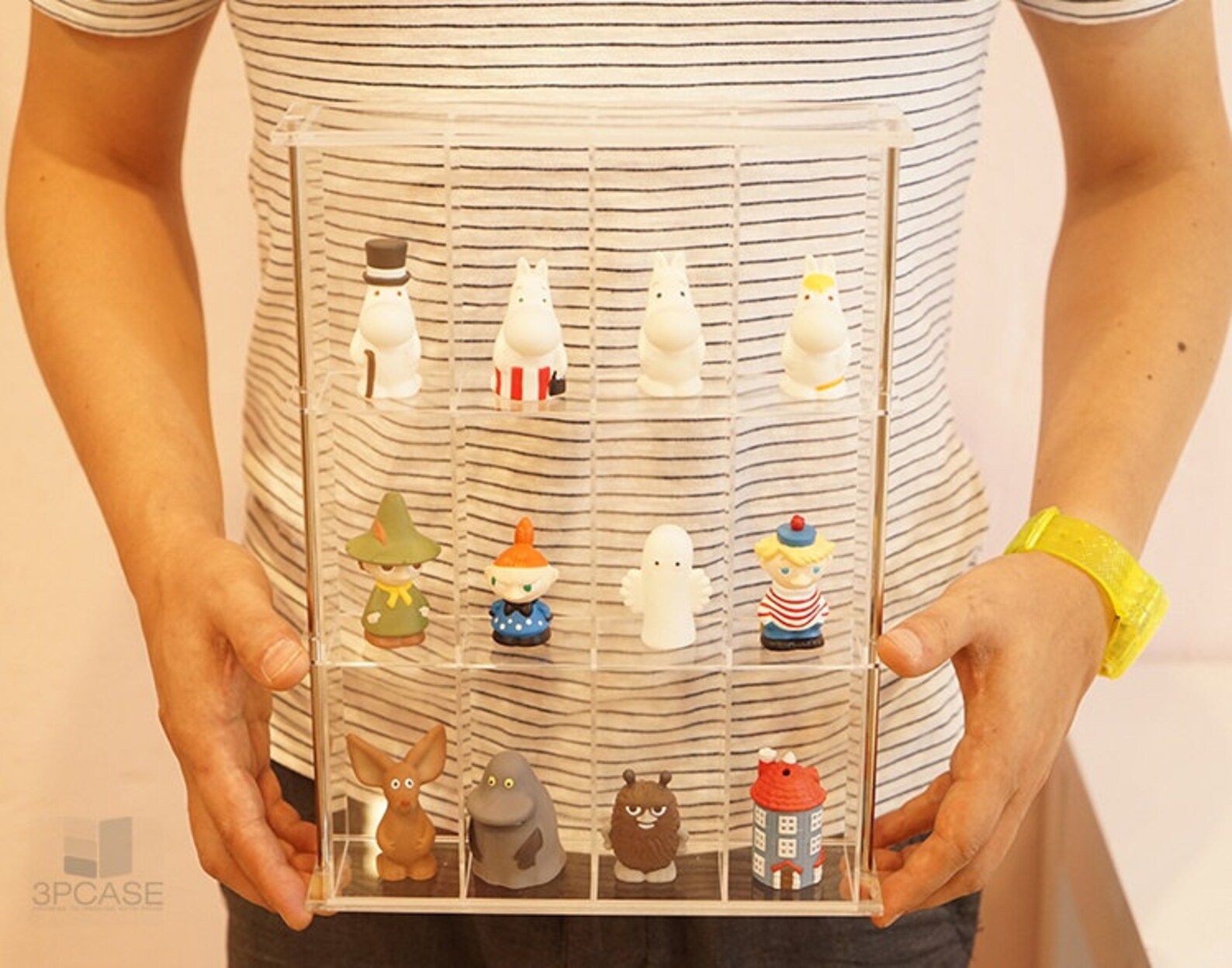 Transparent Acrylic Display 4X3 Case 1 Door Assembly Type | Etsy