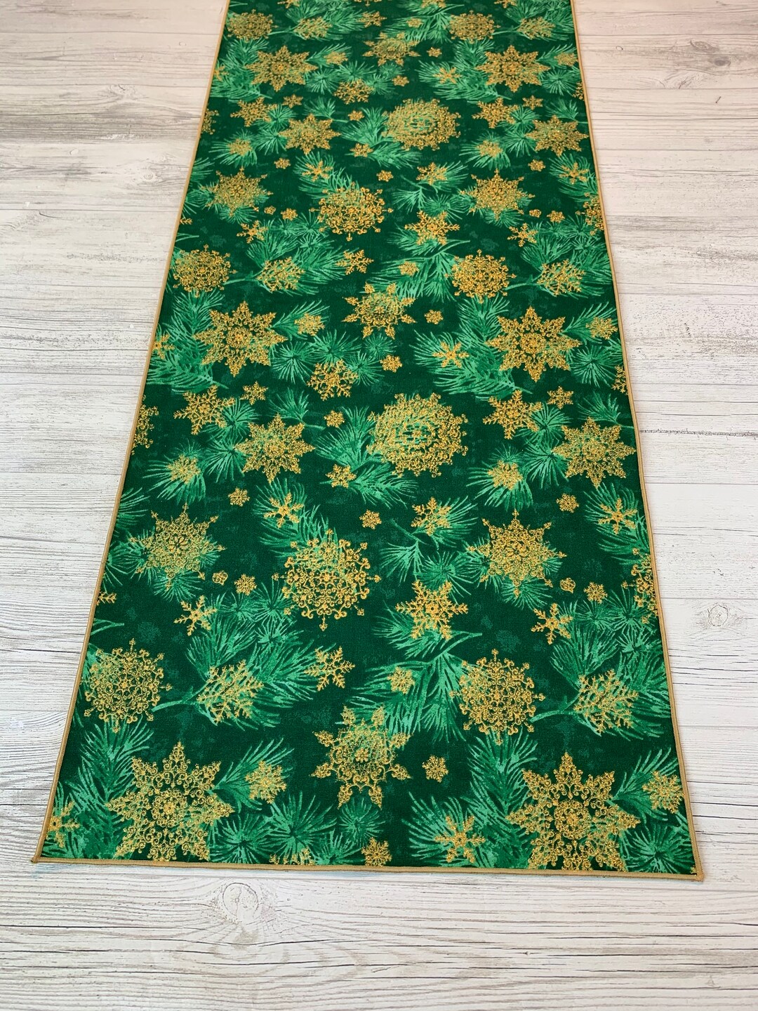 Green Christmas Table Runner Winter Table Runner Winter - Etsy