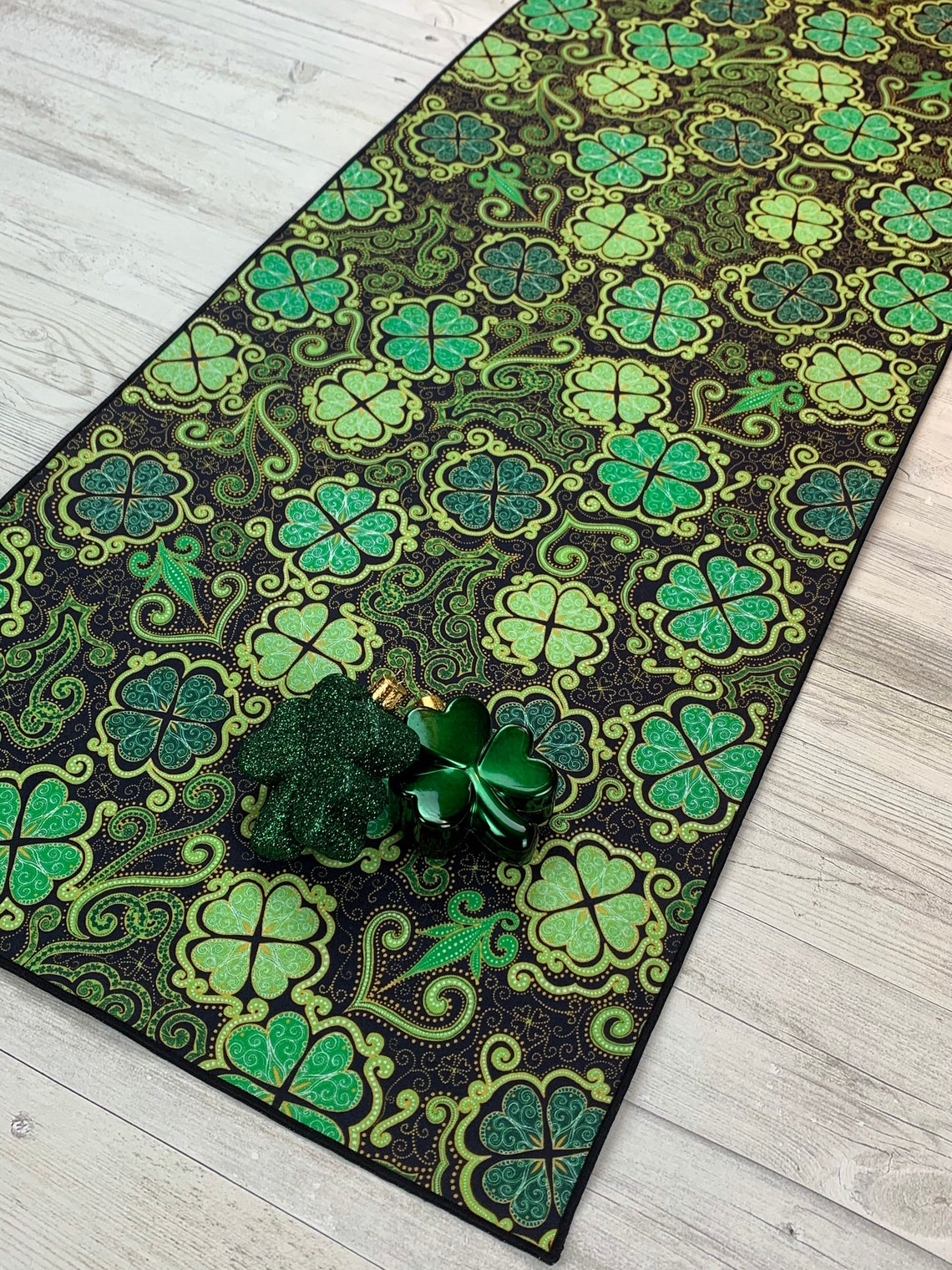 St. Patricks Day Table Runner Irish Table Decor Shamrock - Etsy