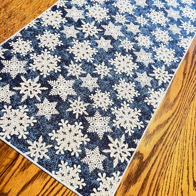 Winter Table Runner - Etsy