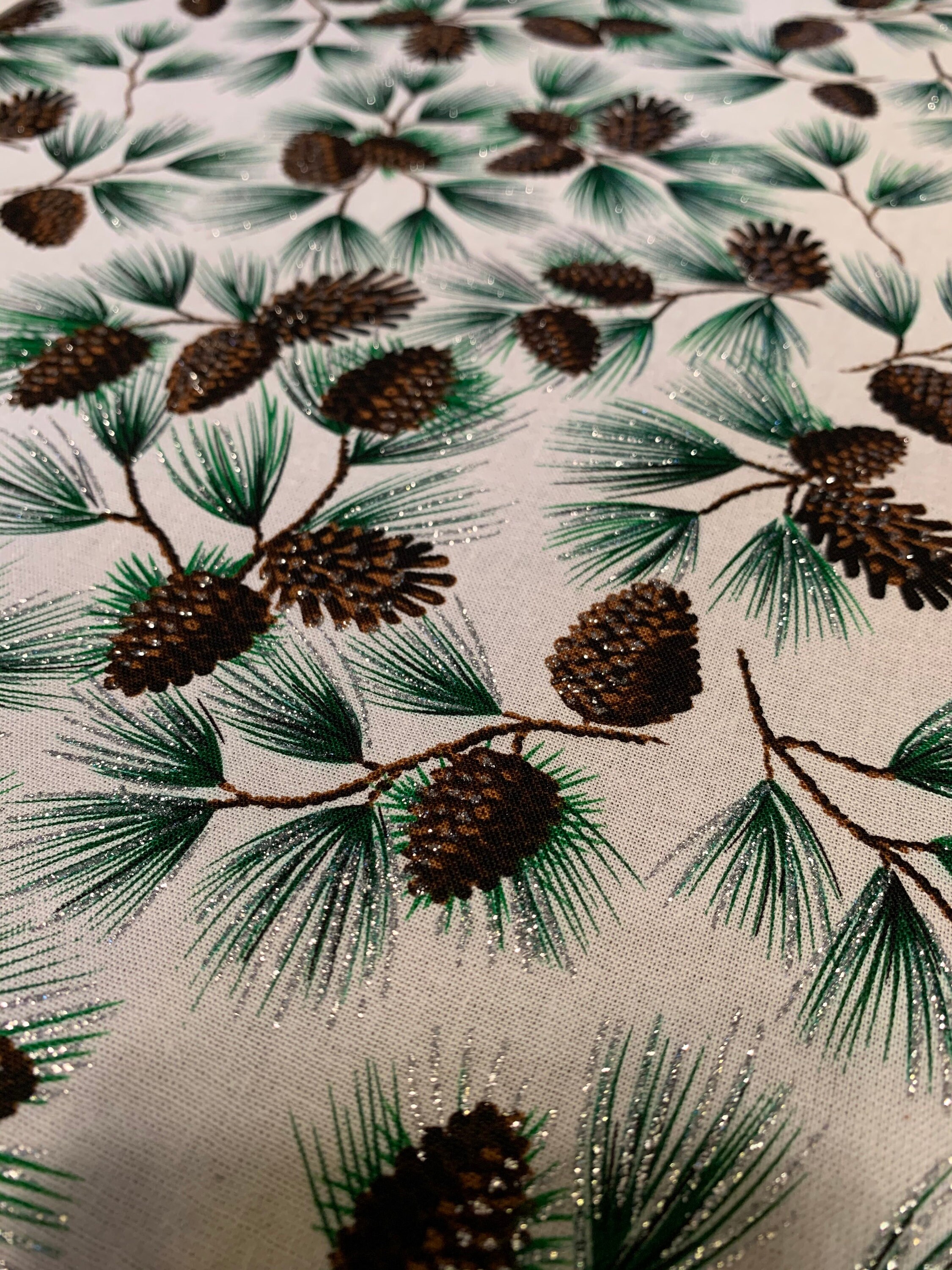 Pine Cone Table Runner, Rustic Table Runner, Cabin Decor, Christmas ...