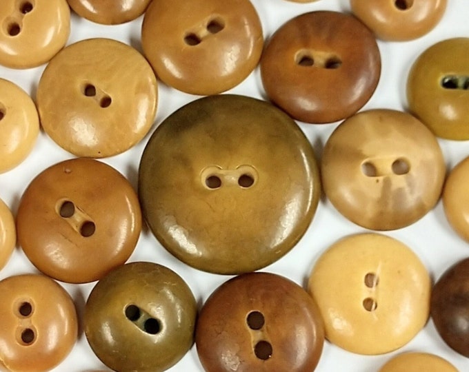 One Hundred Vegetable Ivory Buttons Mixed Size Lot 8mm 5/16 30mm 1-1/4 ...