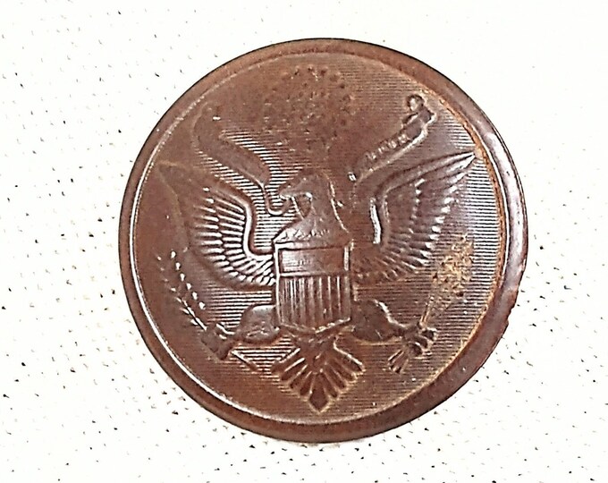 The Great Seal 1902 General Service Vegetable Ivory Button Wire Loop ...