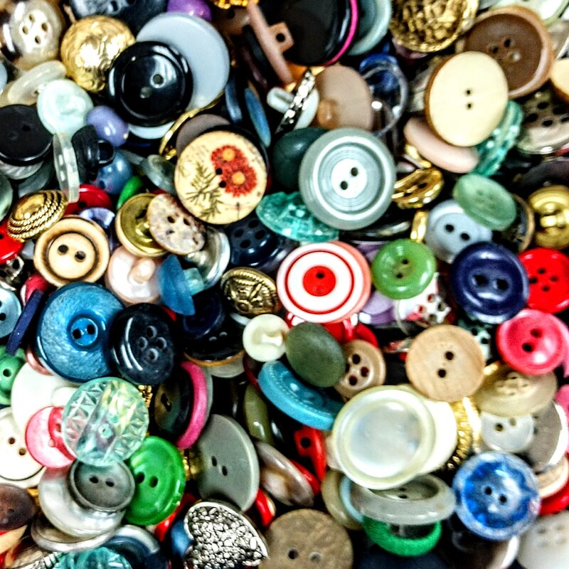 Bulk Buttons - Etsy
