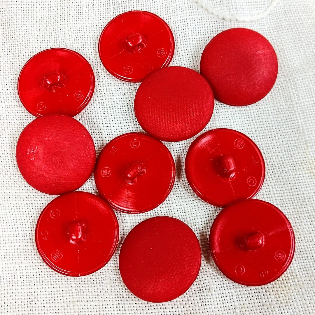 Ten Red Matte Finish Plastic Self-shank Buttons 25mm 1" JHB ...