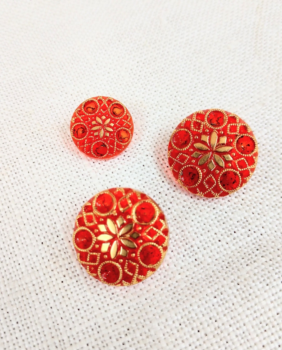 Red Glass Gold Accents Buttons 12mm 1/2" 18mm 3/4" Sewing Supply - Etsy