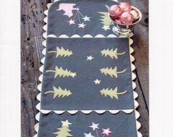 Starry Table Runner - Etsy