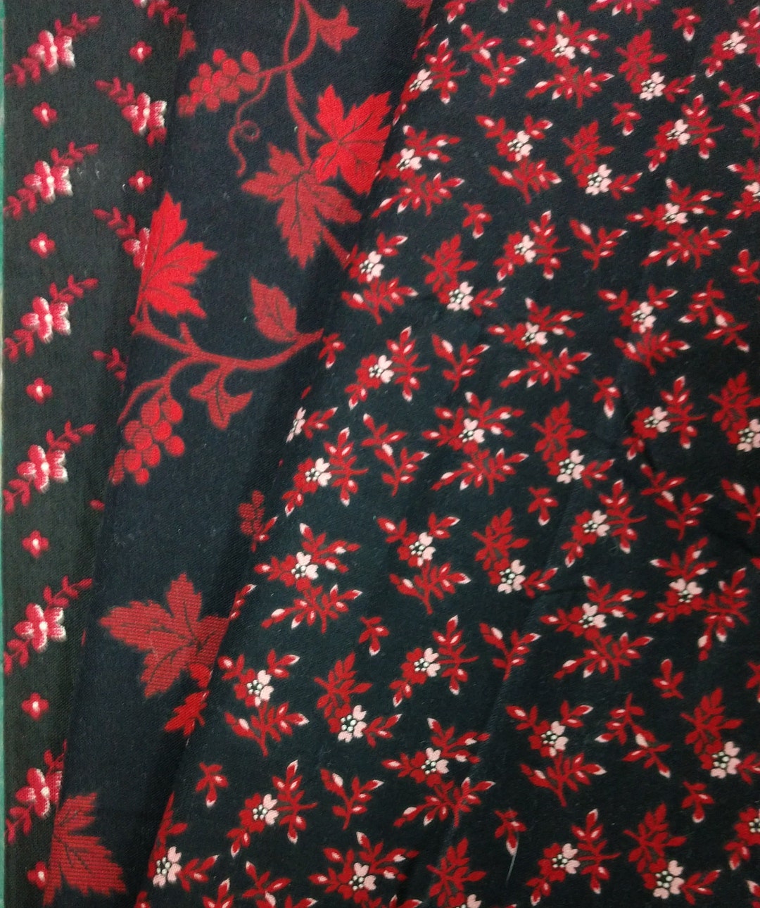 Turkey Red Black Background Baum Windham Quilt Fabric 100% Cotton Three ...