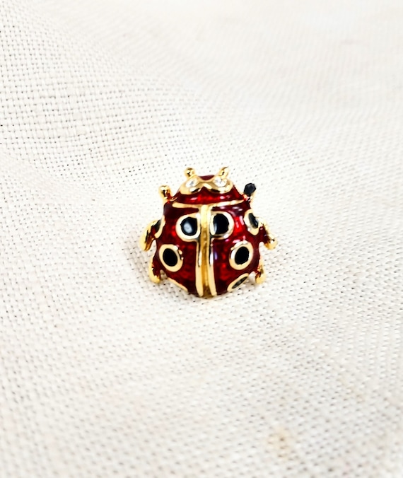 Ladybug Metal 18mm 3/4" Lapel Pin - Gem