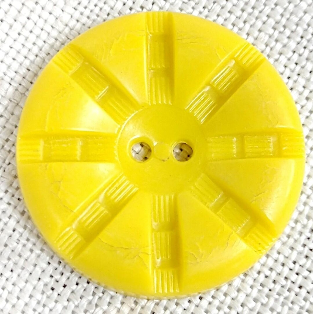 Yellow Colt #25 Early Plastics Sew Thru Button 27mm 1-1/16" Sewing ...
