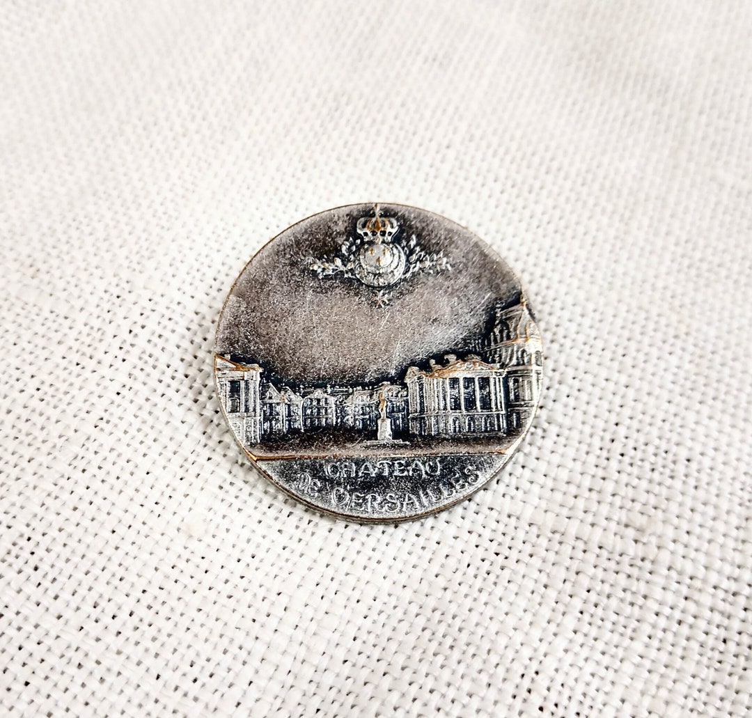 Chateau De Versailles French Crest Metal Button Loop Shank 25mm One ...