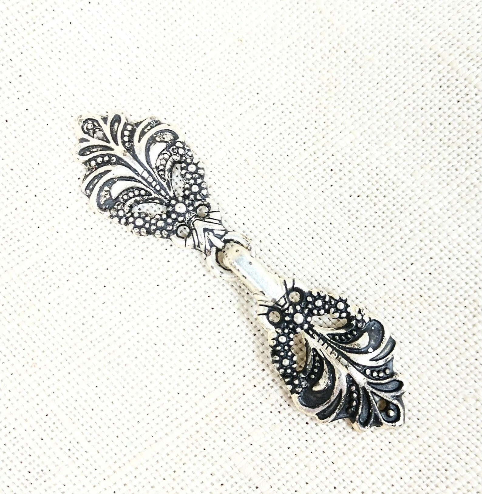 Matte Antique Silver Finish La Mode Closure Sweater Clasp 65mm 2-1/2 ...