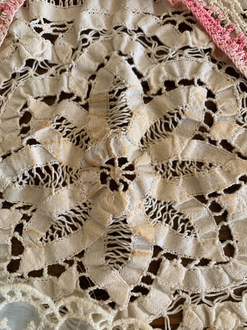 Collection of 9 Vintage Doilies - Etsy