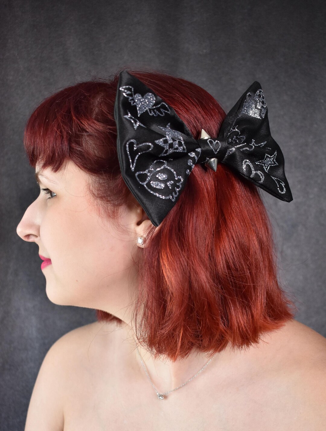 Emo Scene Hair Bow With Early 2000s Style Silver Glitter Graphics Emo ...