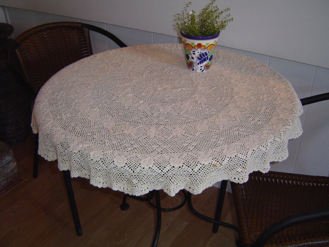 Beautiful Vintage 1960s Handmade Rose Pattern, Ivory Cotton Crocheted ...