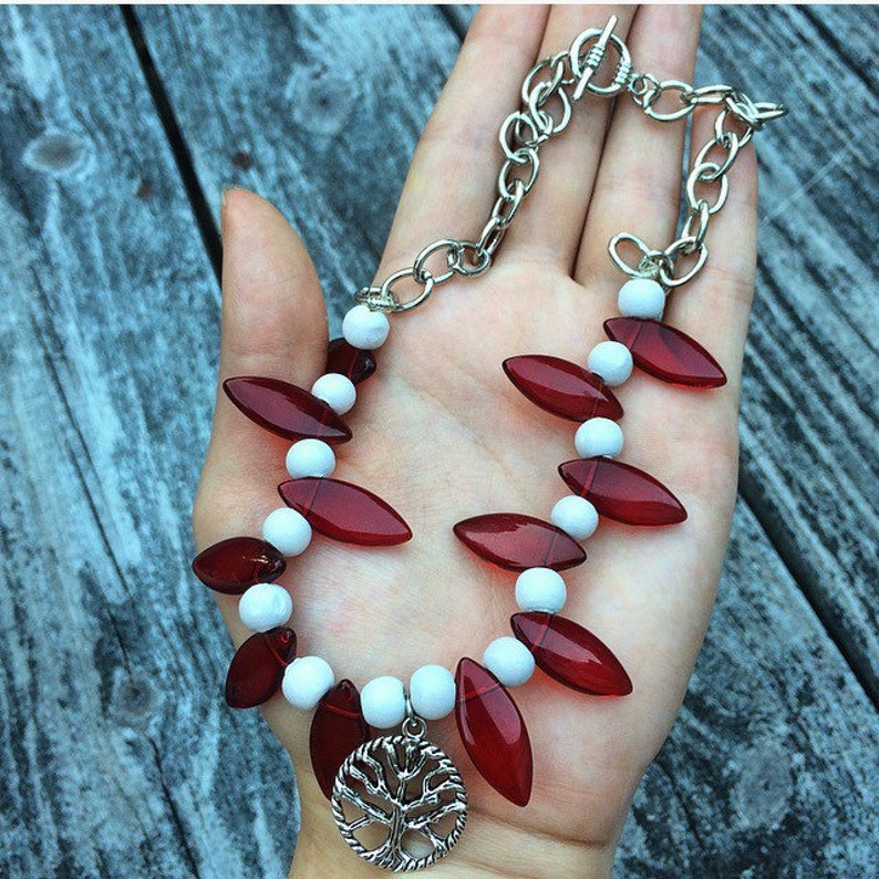 GODSWOOD - Game of Thrones White Wood and Res Glass Leaves Beaded ...