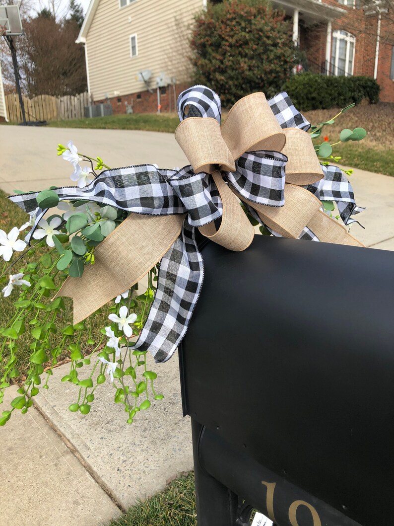 Farmhouse Spring Mailbox Swag Spring Garland Swag for | Etsy