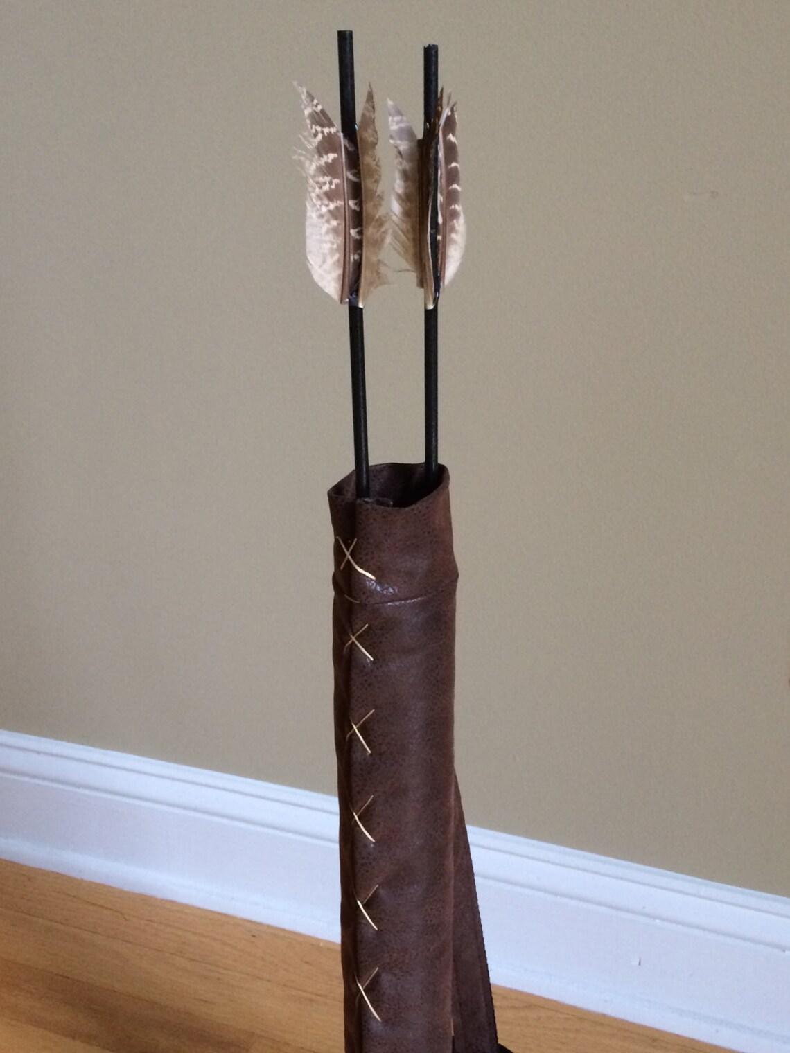 Costume Quiver: Dark Brown Faux Leather Quiver W/ Short Prop - Etsy