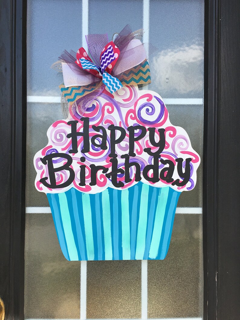 Happy Birthday Cupcake Door Hanger, Birthday Door Hanger, Cupcake Door ...