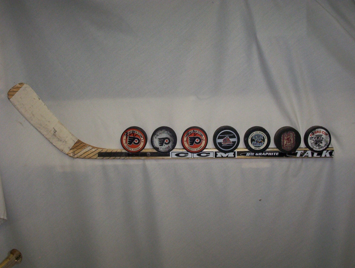 Table Top 2 Puck Display - Etsy