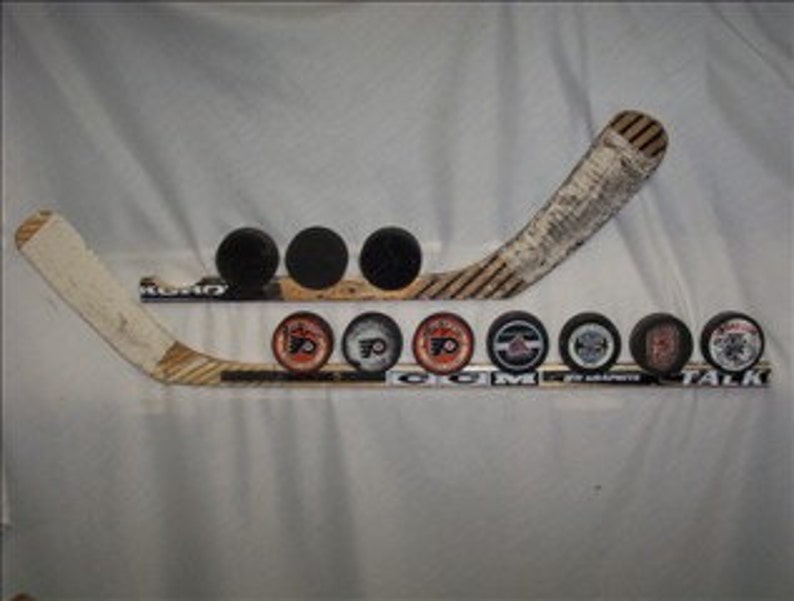 Forward 2 Puck Display - Etsy