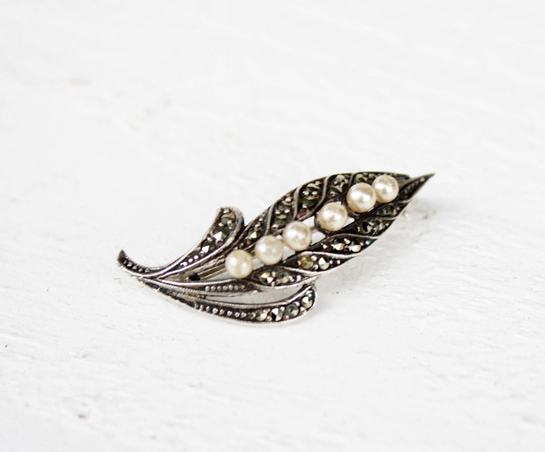 Vintage Sterling Silver Leaf Pin With Faux Pearls - Etsy