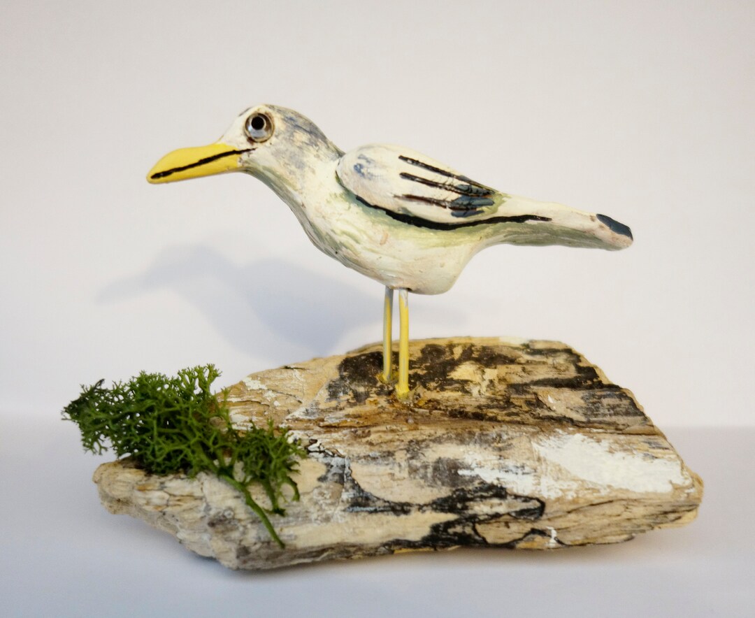 A Beautiful Hand Made Ceramic Seagull on a Piece of Authentic Driftwood ...