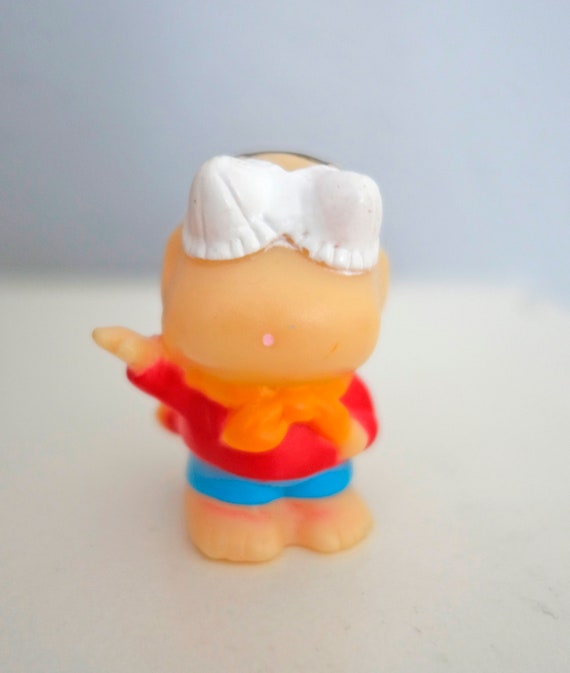Vintage Crayon Shin Chan 'bra Over Eyes' 1.5 Inch - Etsy UK