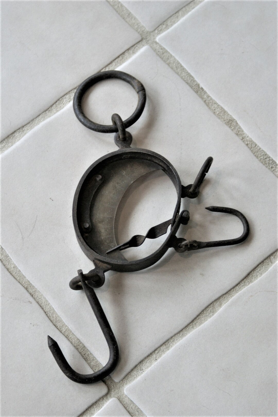 Buffalo Hide Scale - Fur Trappers C-balance Scale - Antique - Marked ...