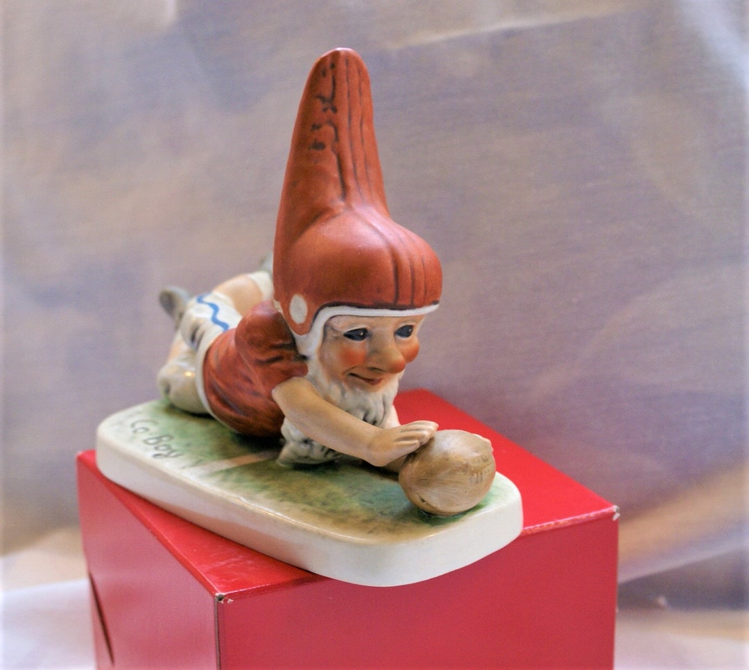 Goebel Co-boy Football Gnome/elf Figurine #7 / Tommy / W. Germany - Etsy