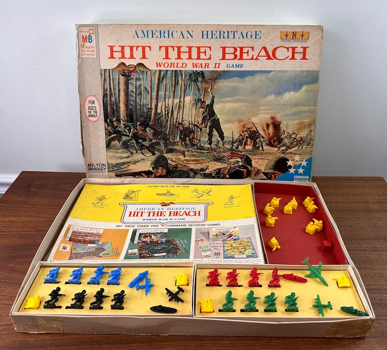 Vintage 1965 Hit the Beach WWII Board Game (missing Booklet & Red Plane ...