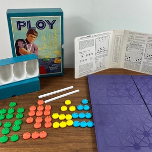 Vintage 1970 PLOY - Strategic Maneuver and Capture - 3M Bookshelf Game ...