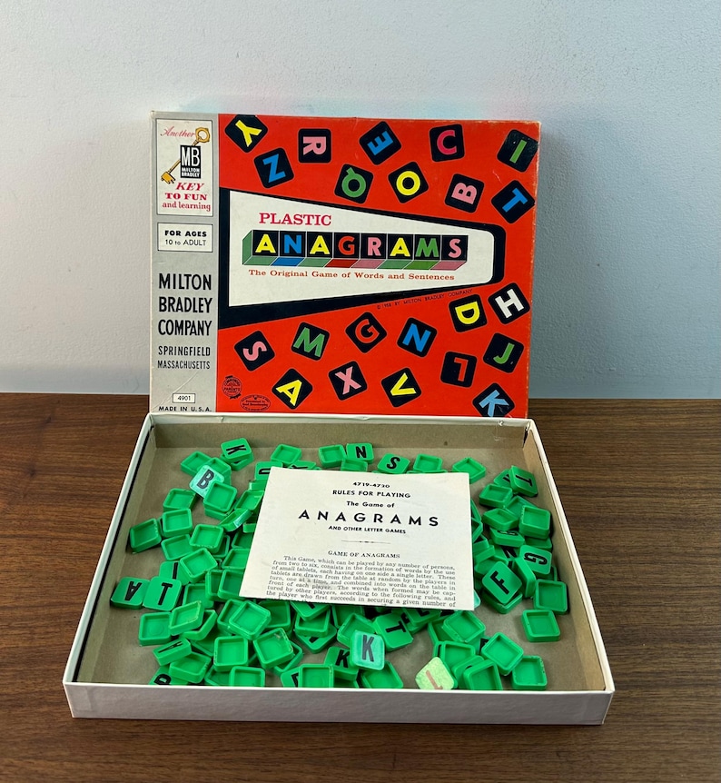 Vintage 1958 Plastic ANAGRAMS Game by Milton Bradley - Complete - Etsy