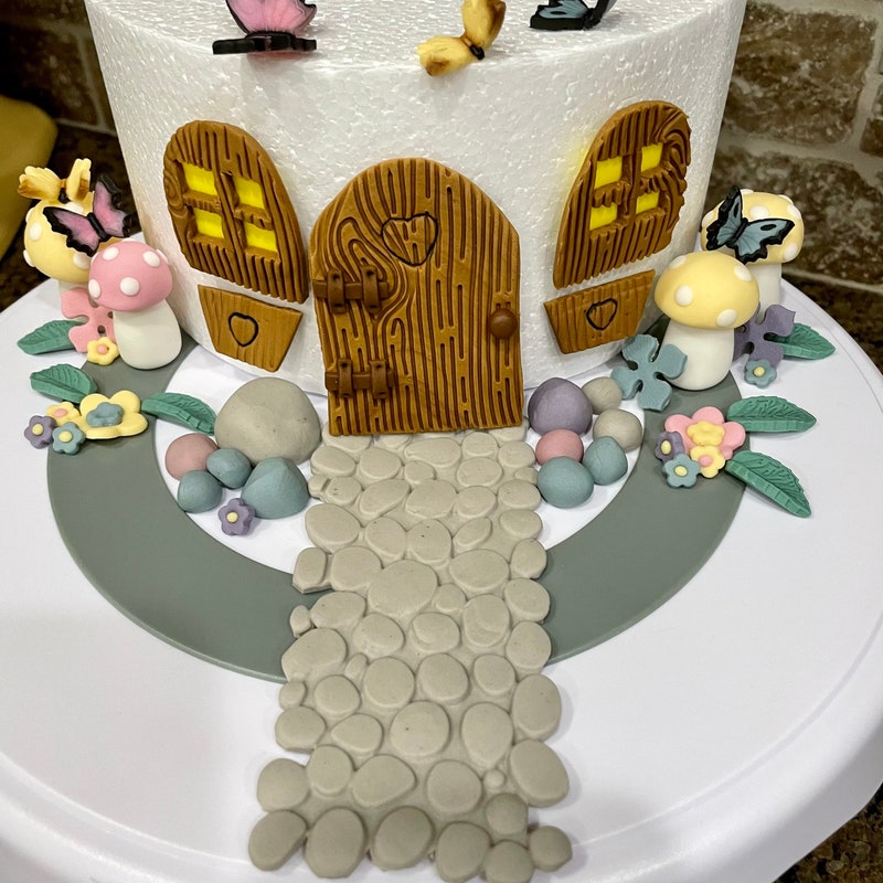 Fondant Cake Toppers - Etsy