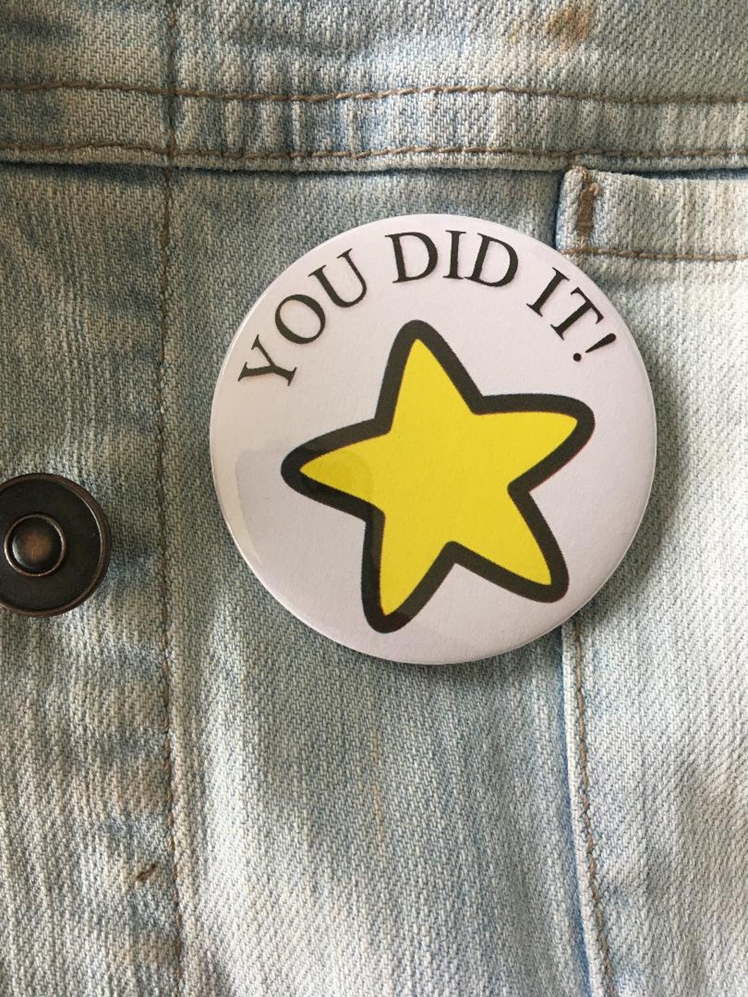 Well Done Badge Congratulations You Passed Achievement Funny Cute Gold ...