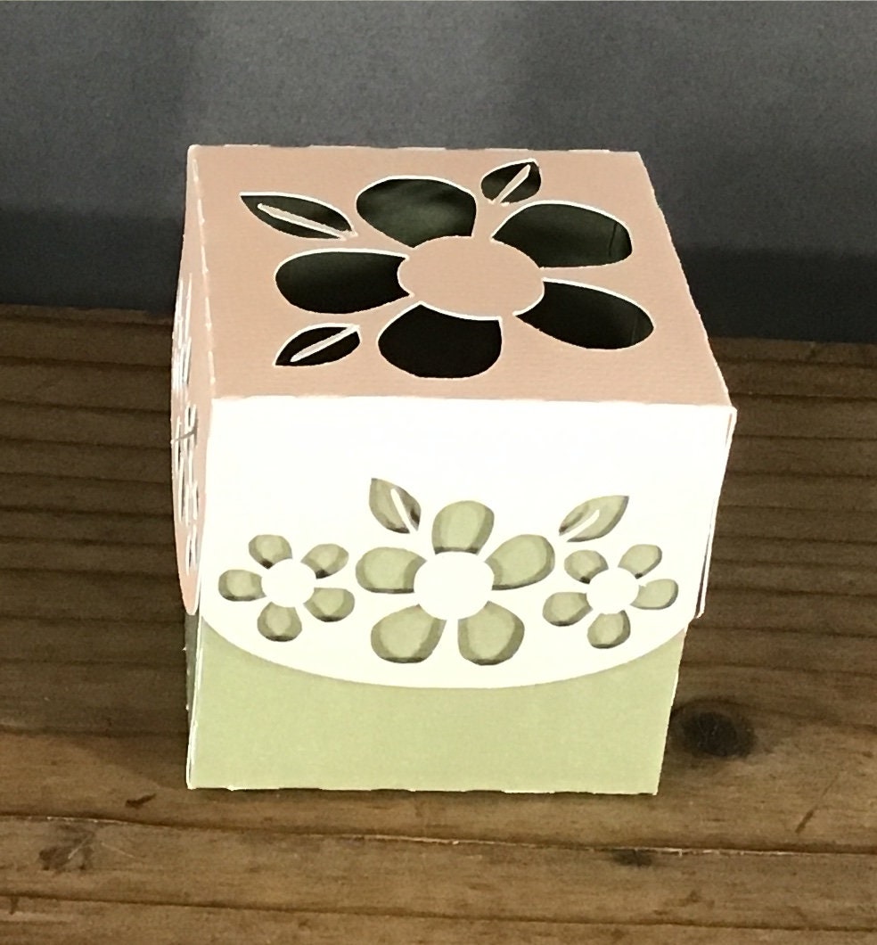 Flower Boxes With Lids SVG - Etsy