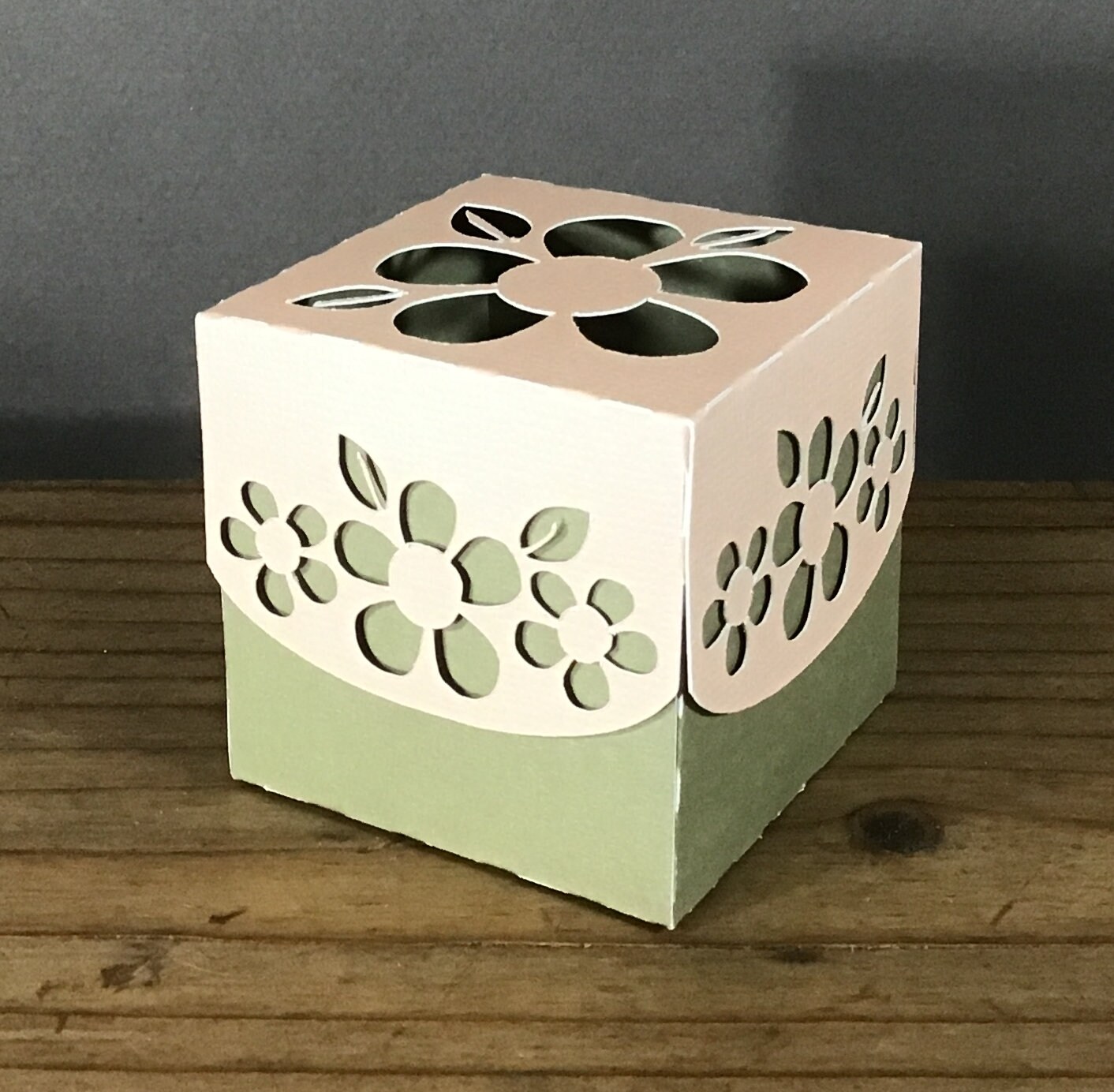 Flower Boxes With Lids SVG - Etsy