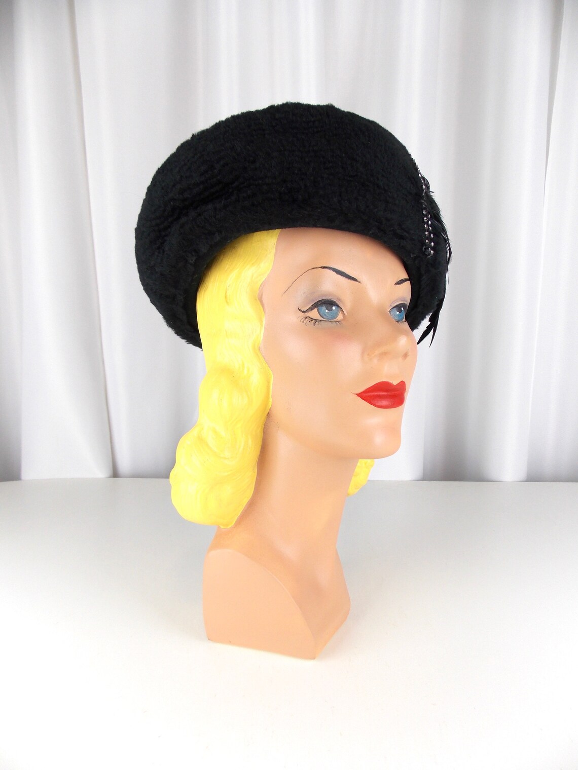 Black Toque Style Felt Hat Toque with Feathers 1940's | Etsy